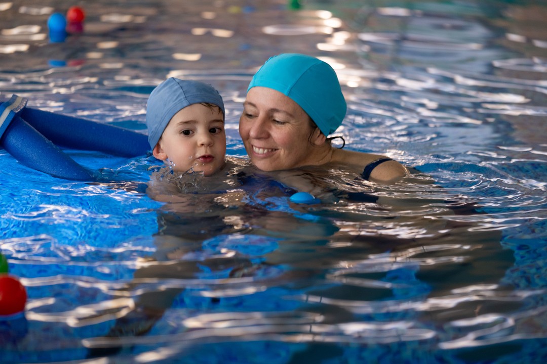 Swimming Lessons Mississauga Ontario - Apex Swimmers